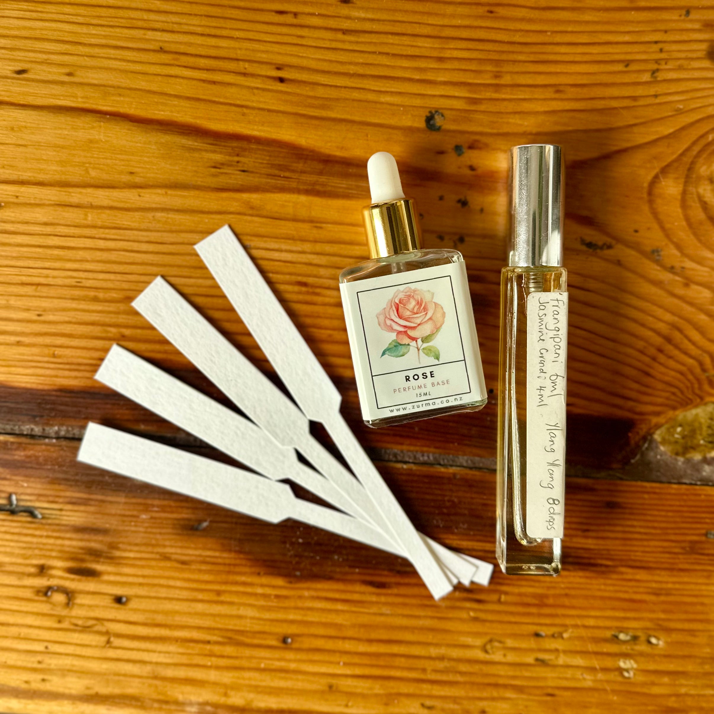 Perfumers Scent Strips – Zurma Botanical Oil Studio